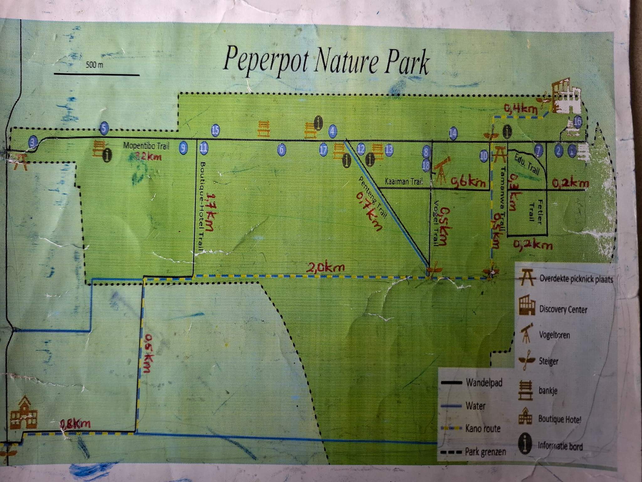 Peperpot Nature Park: De Surinaamse jungle op steenworp afstand van ...